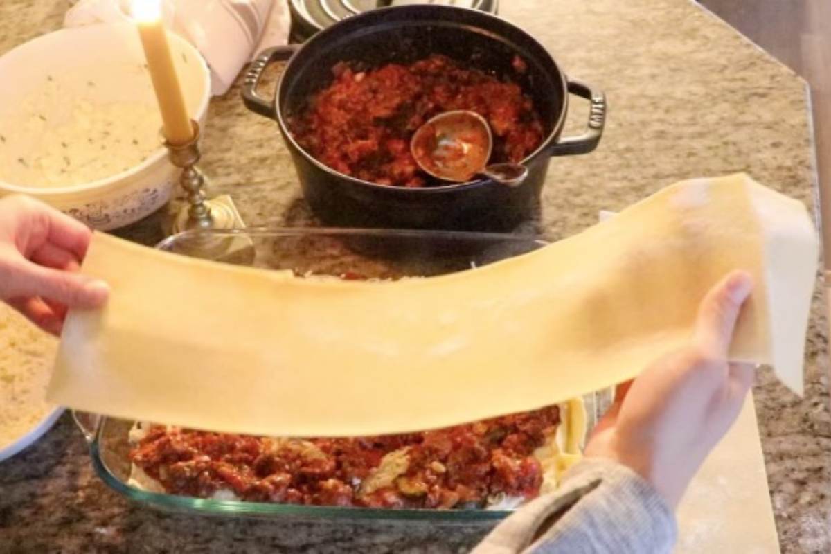 How to Make Homemade Lasagna - The Duvall Homestead