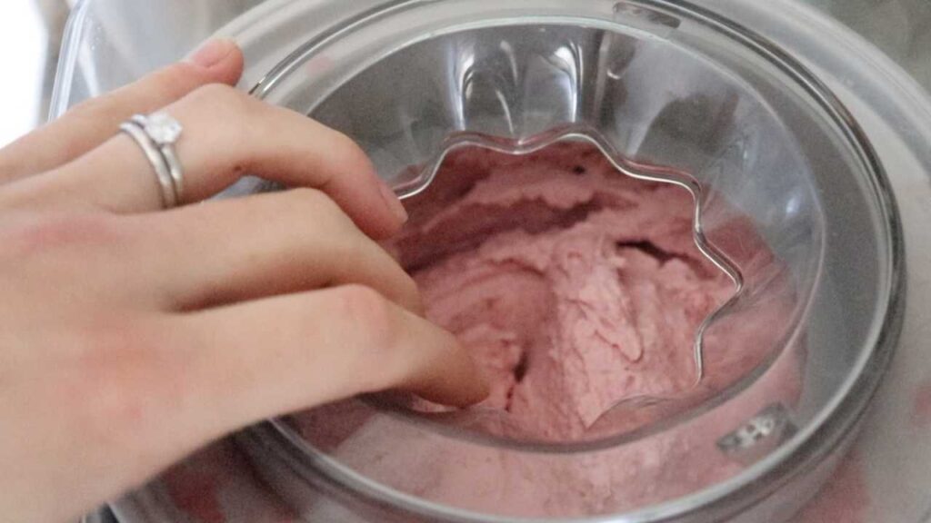 Best All Natural Homemade Raspberry Ice Cream - The Duvall Homestead